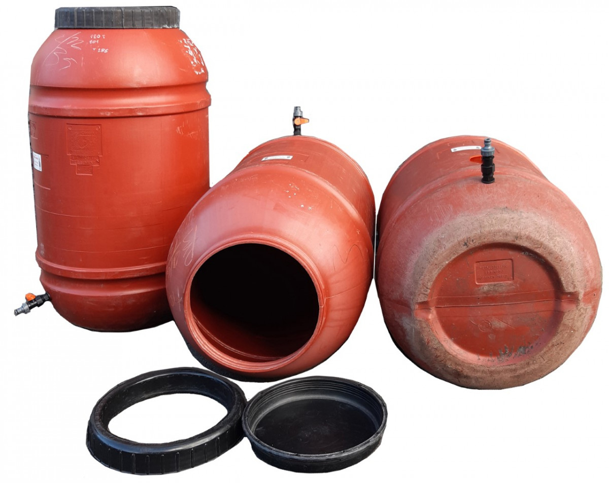 WATER BARREL 220 litre – Barry's Barrels